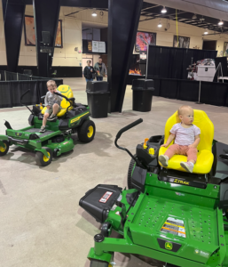4 John Deere Zero Turn Mowers That Last Forever (Almost) | TLR